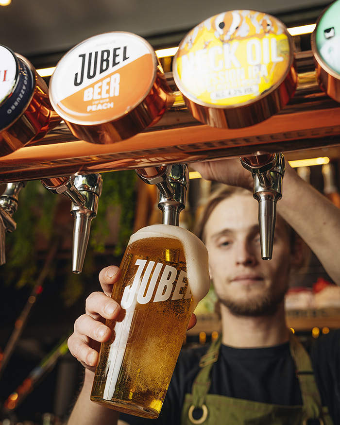 London Marathon Bars on the Route & Finish | All Bar One